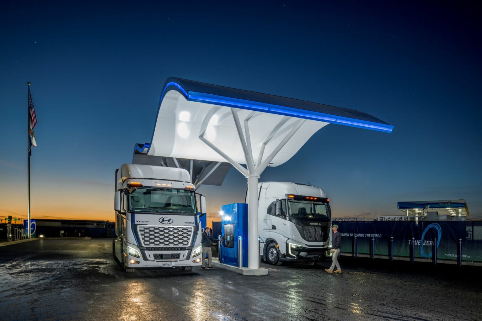 The First Hydrogen Fuel Station for Commercial Trucks Launches in Oakland